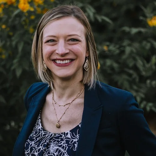 Kathleen Long - Momentum Leaders